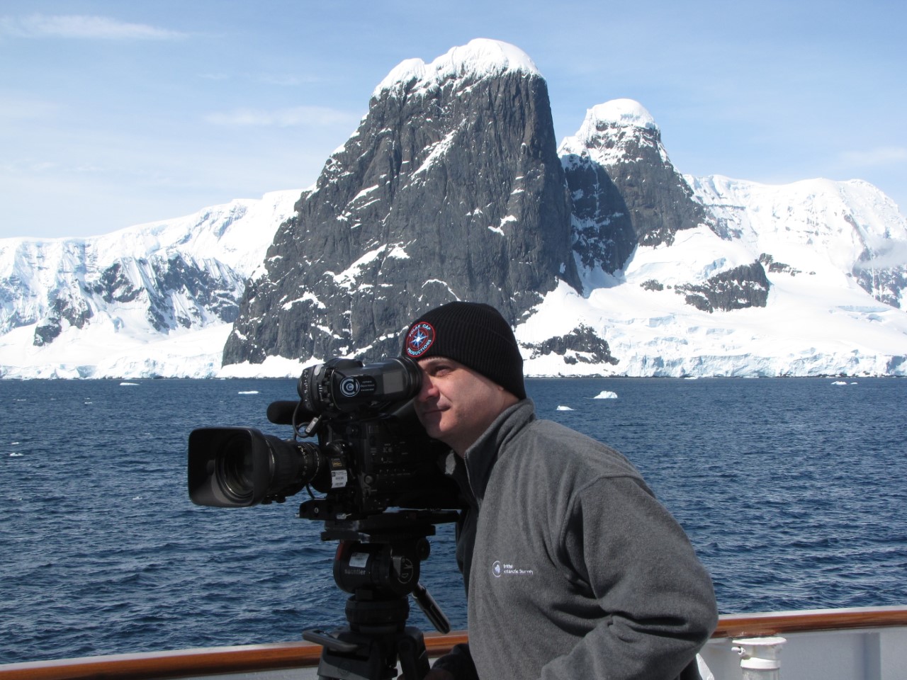 Mark Terry receives Order of Vaughan - YFile